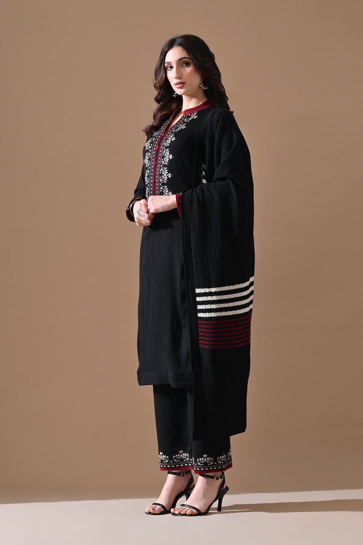 Winter Black Solid Woven Kurta Set – SABHYATA CLOTHING