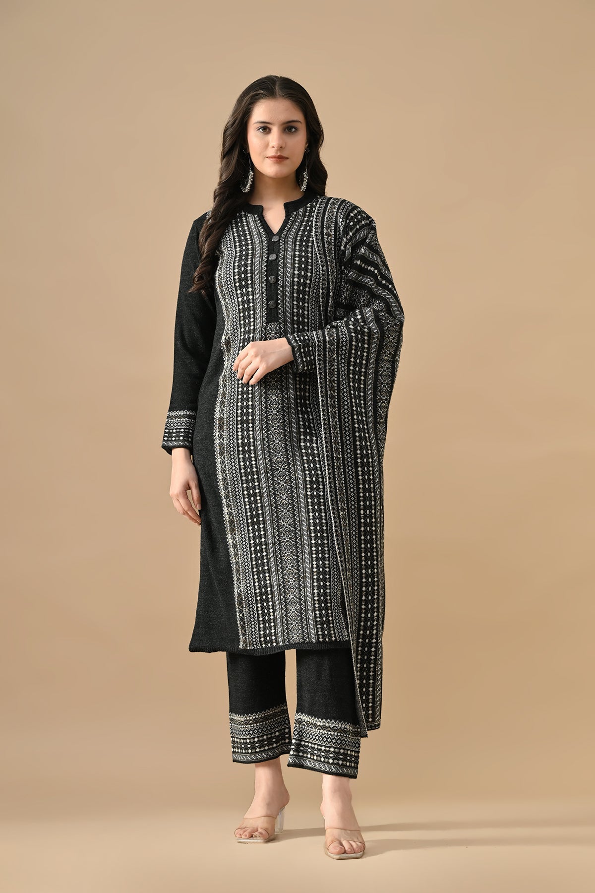 Winter Black Printed Ethnic Motifs Woven Kurta Set – SABHYATA CLOTHING