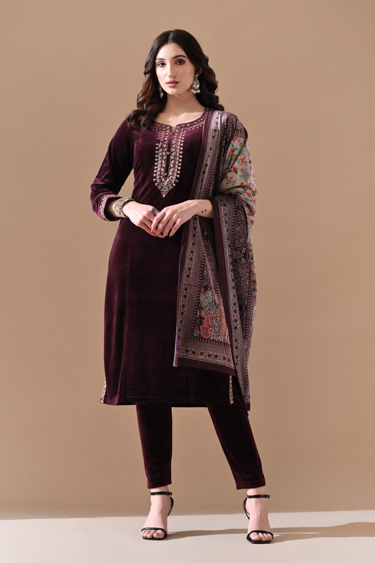 Winter Wine Embroidery Velvet Kurta Set (3 Piece) – SABHYATA CLOTHING